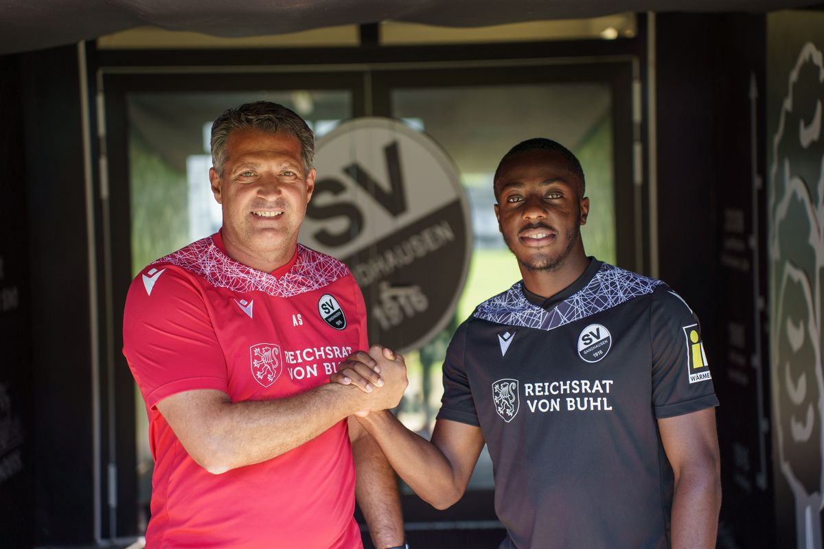 SVS leiht Merveille Papela aus